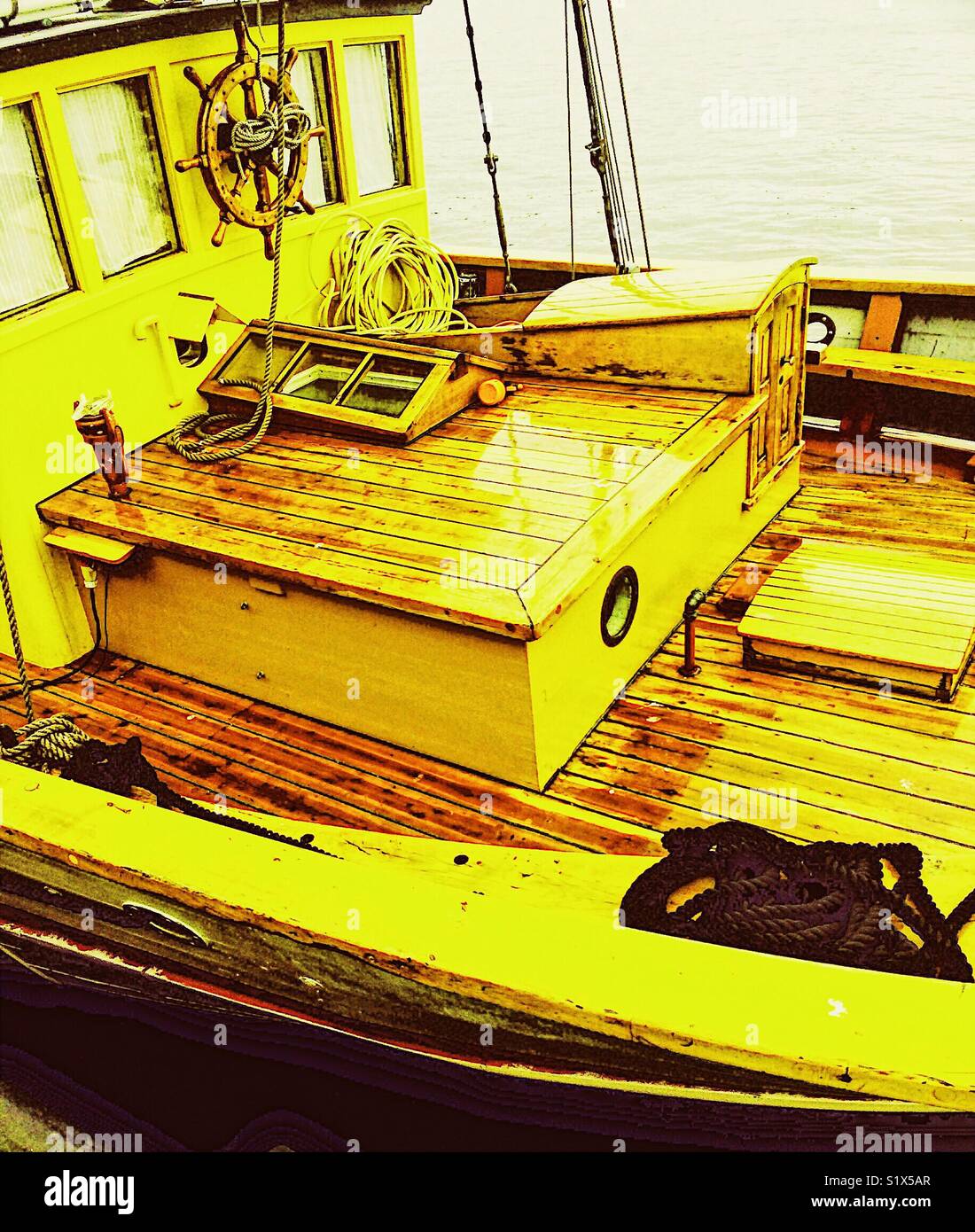 Wooden ships hi-res stock photography and images - Alamy