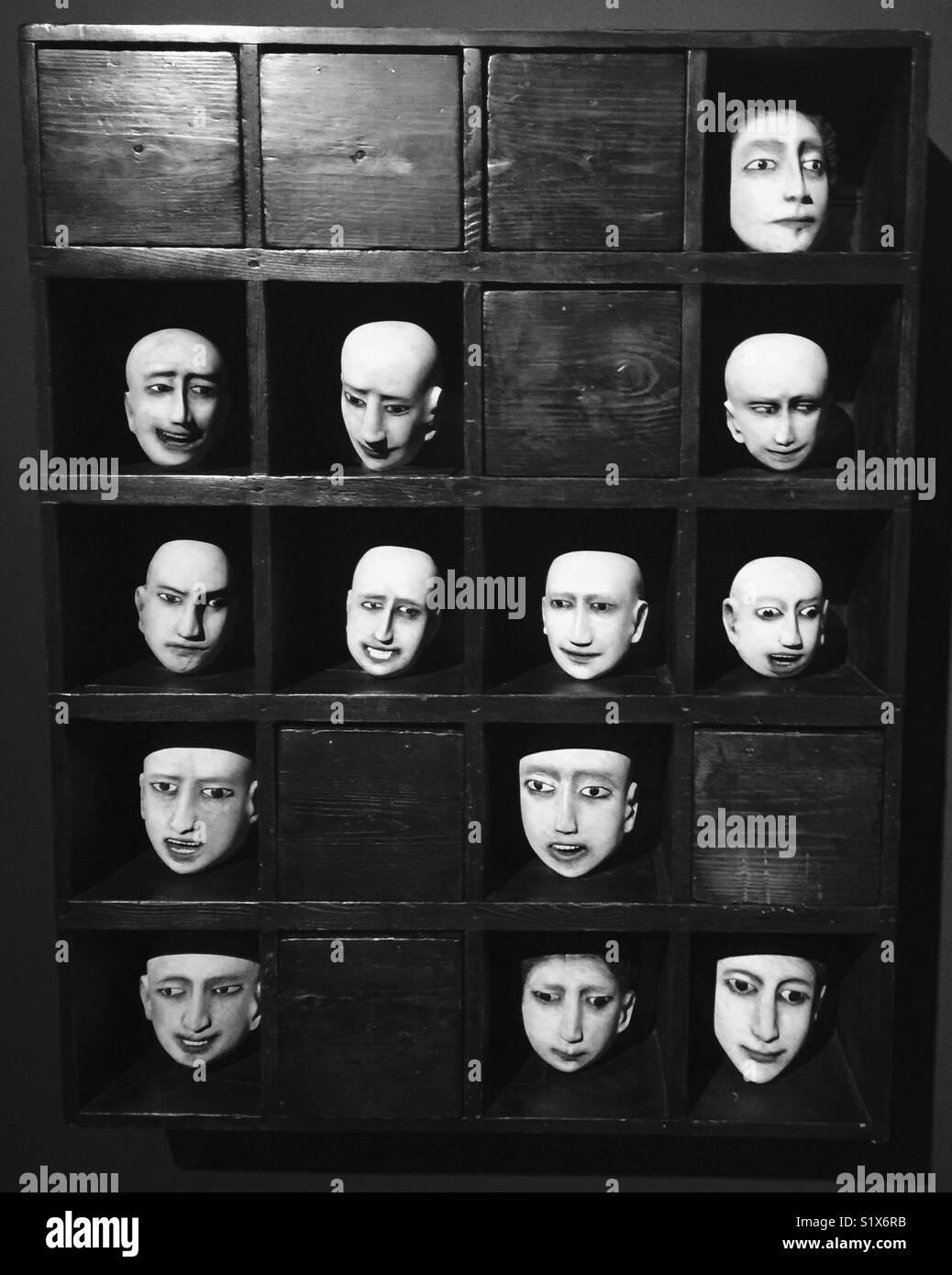 Abstract faces hi-res stock photography and images - Alamy