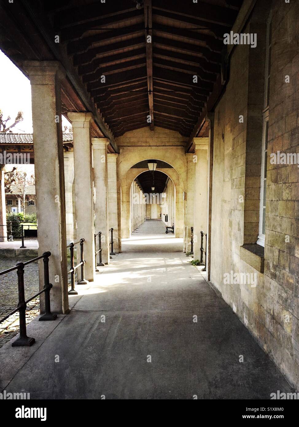 Old stone arches hi-res stock photography and images - Alamy