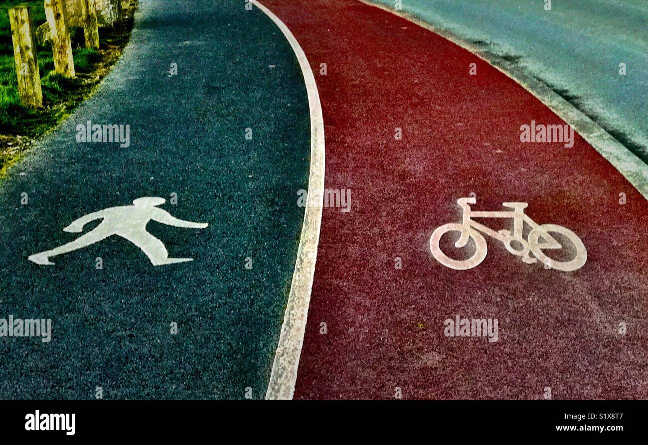 Cycle Walk Sign High Resolution Stock Photography and Images - Alamy