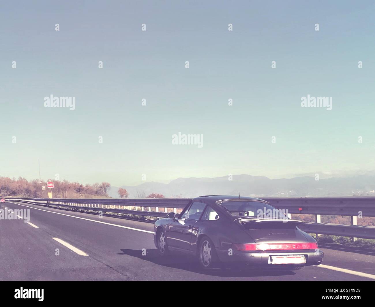 Vintage highway hi-res stock photography and images - Alamy