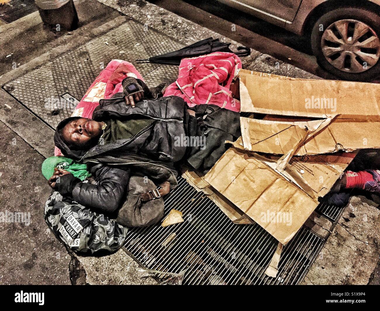 Sleeping rough in Paris Stock Photo - Alamy