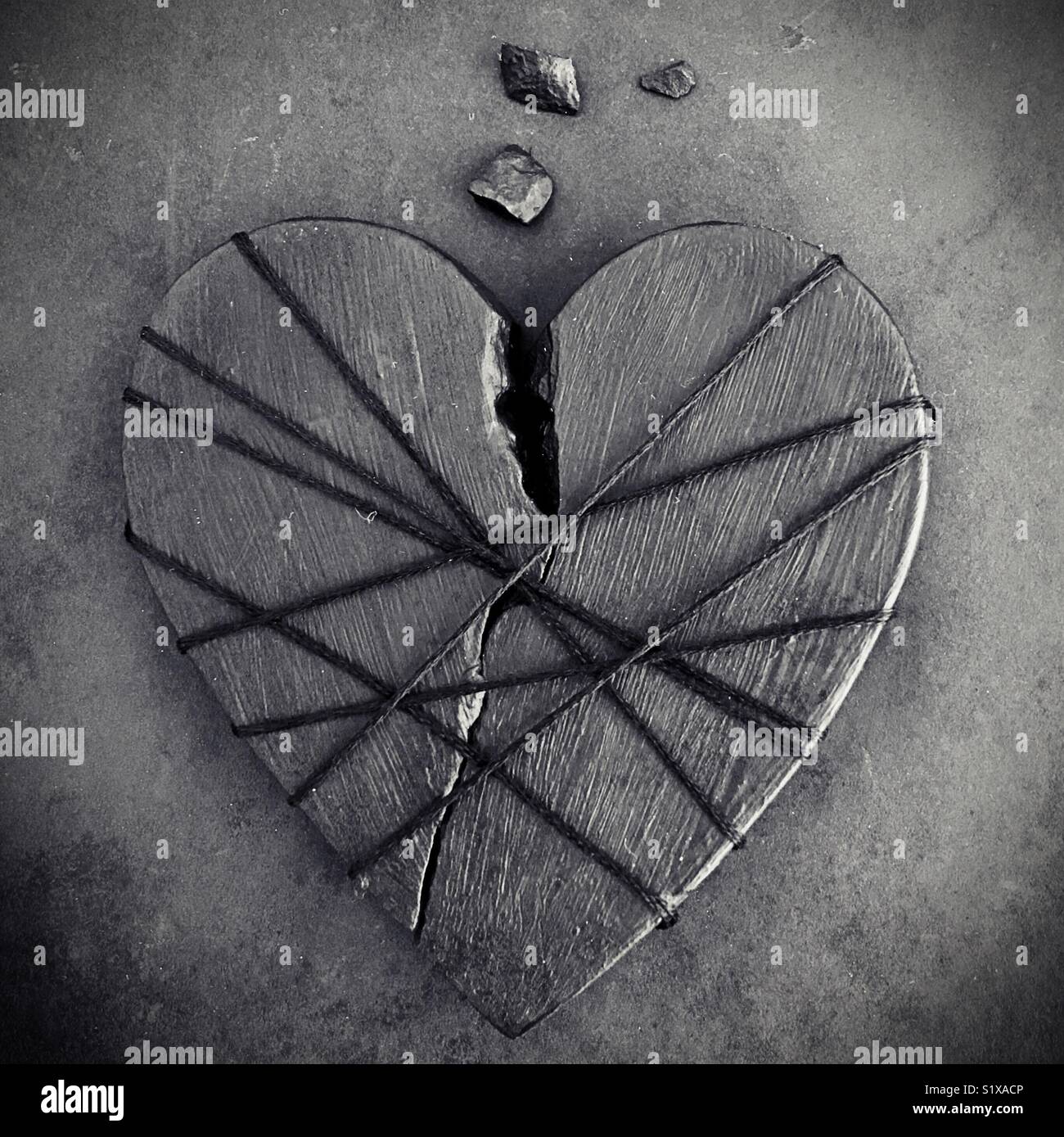 Broken heart hi-res stock photography and images - Alamy
