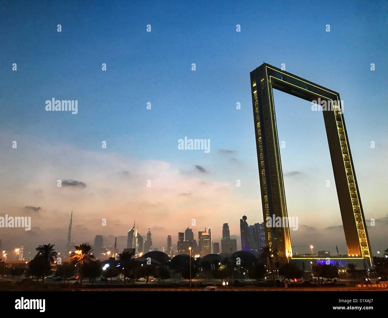 Dubai frame hi-res stock photography and images - Alamy