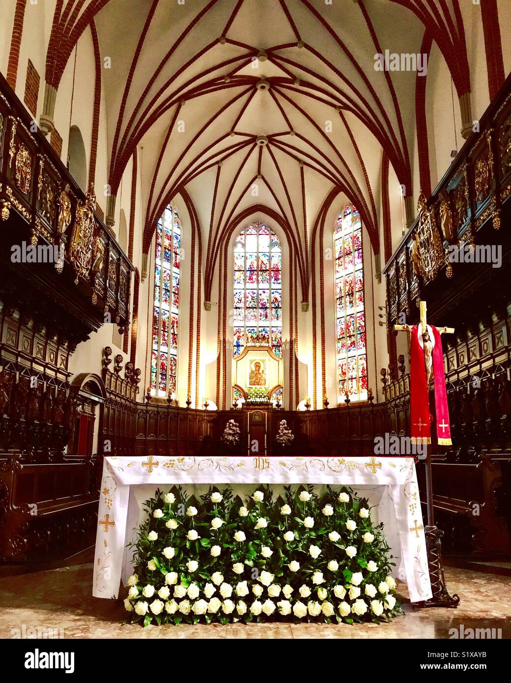 Church holy cross poland hi-res stock photography and images - Alamy
