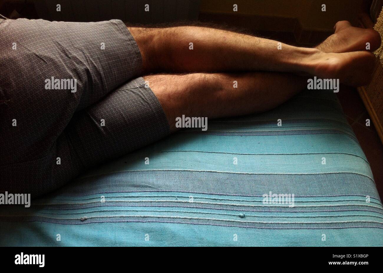 Guy sleeping hi-res stock photography and images - Alamy