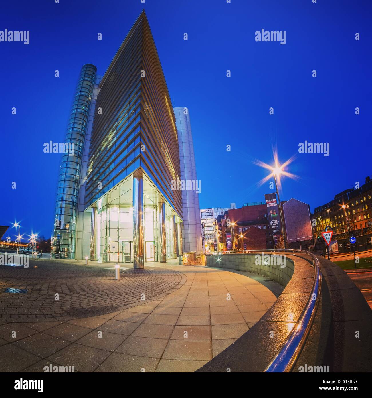 Princes exchange hi-res stock photography and images - Alamy