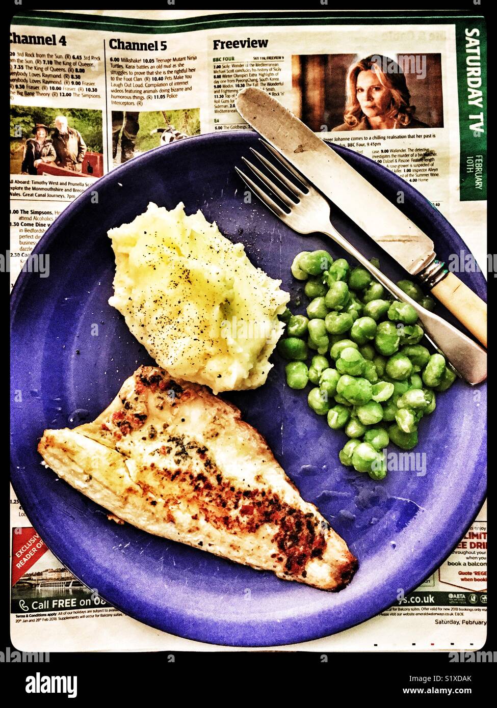 Tv dinner hi-res stock photography and images - Alamy