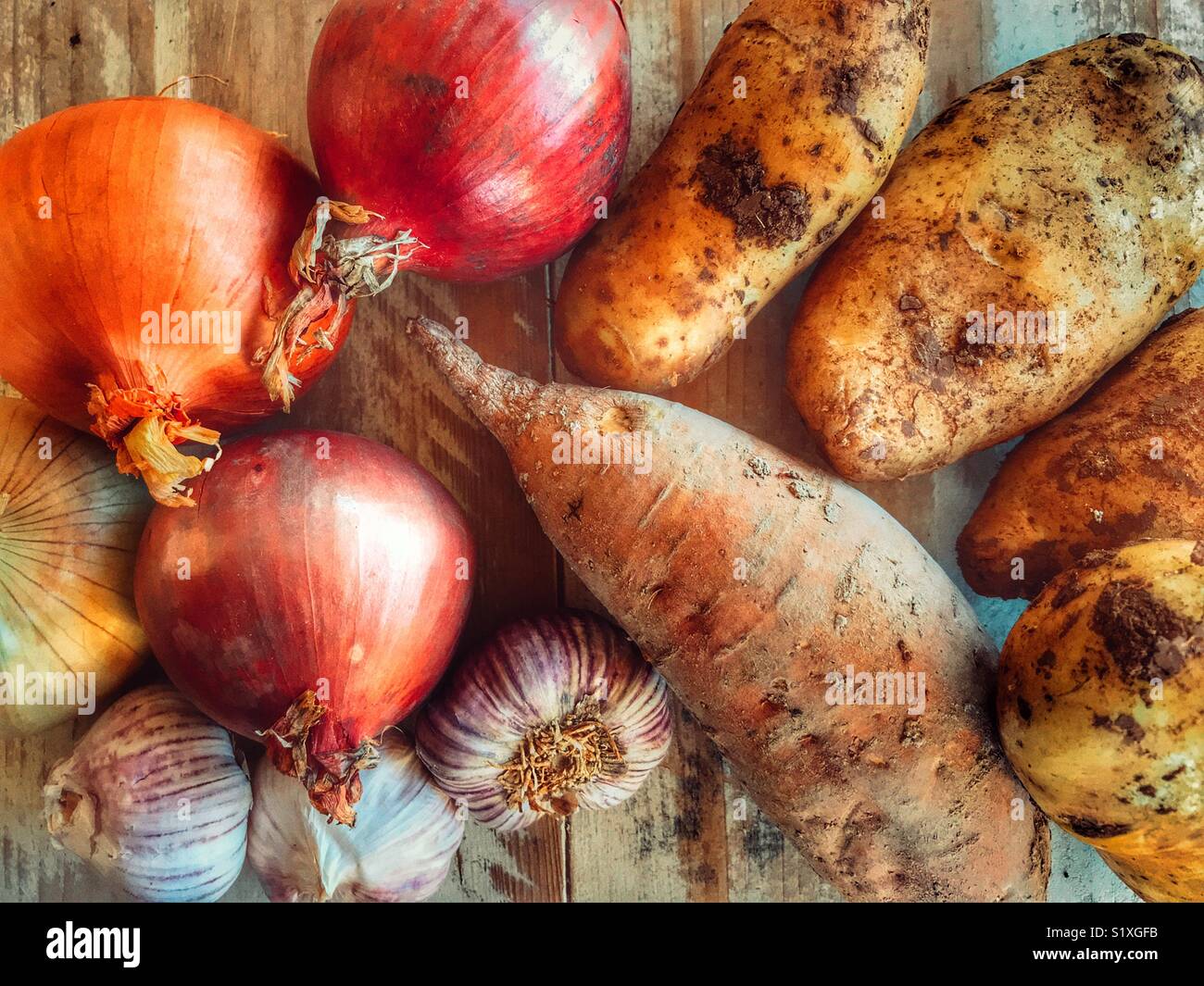 Different potatoes smartphone stock photos and images - Alamy