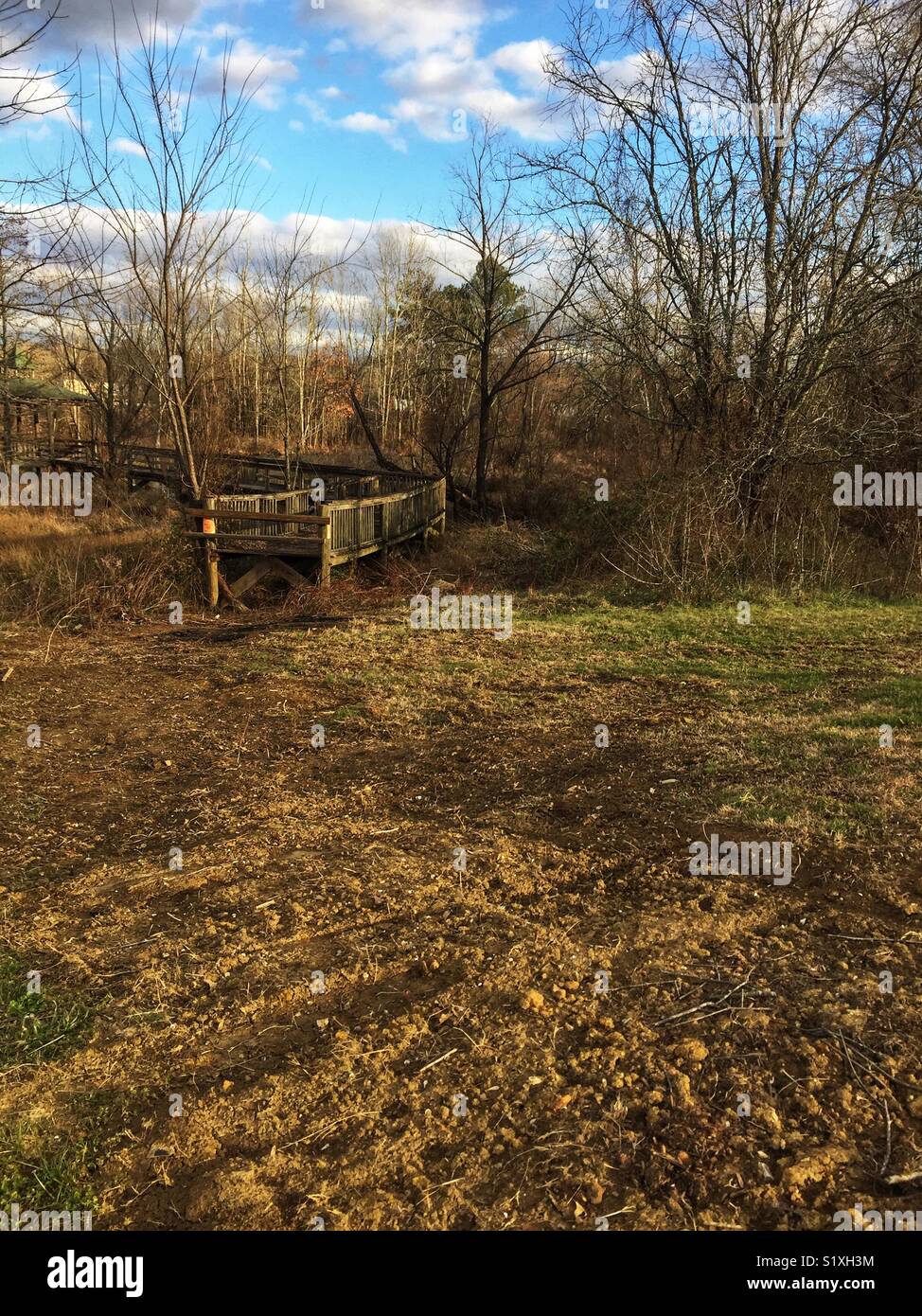 Dilapidated bridge hi-res stock photography and images - Alamy