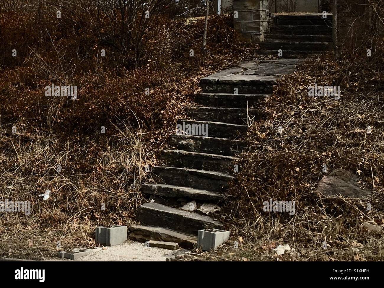 Outside stairs hi-res stock photography and images - Alamy