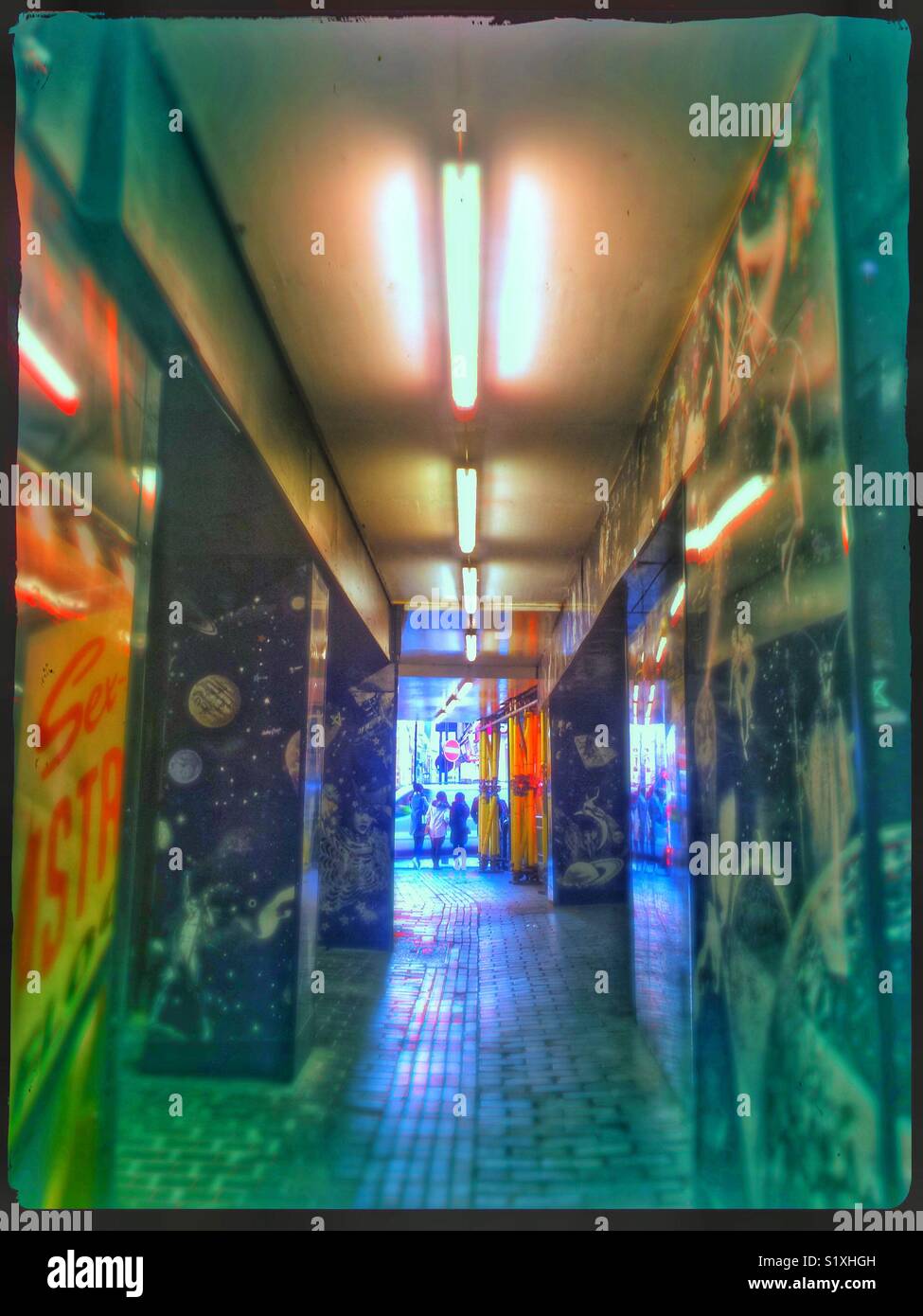 Soho alleyway hi-res stock photography and images - Alamy