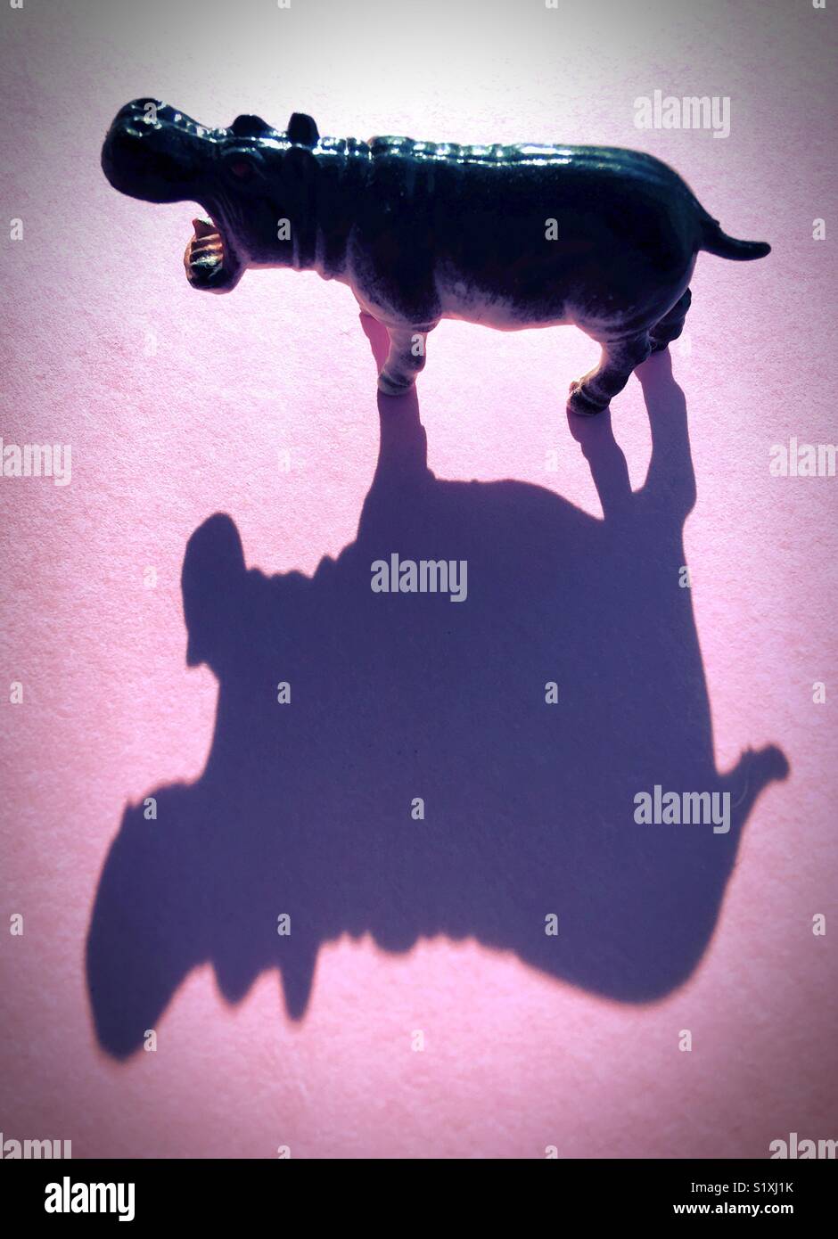 Hippo figure hi-res stock photography and images - Alamy