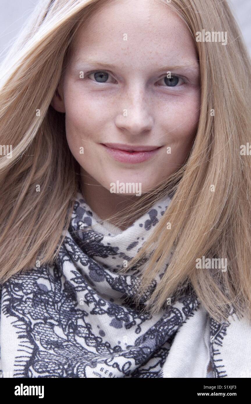 Beautiful skincare models hi-res stock photography and images - Alamy