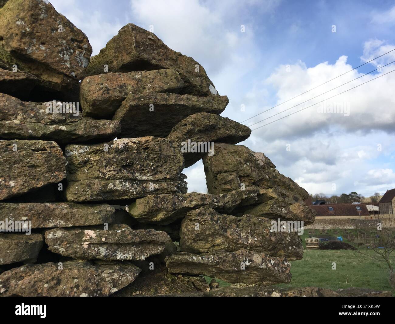 Stone wall farm hi-res stock photography and images - Alamy