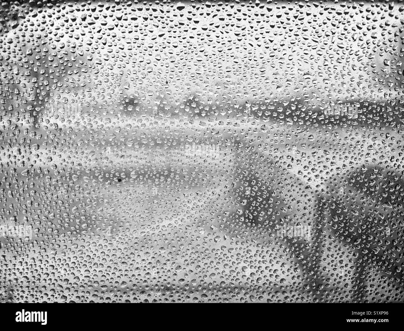Drops of snow hi-res stock photography and images - Alamy