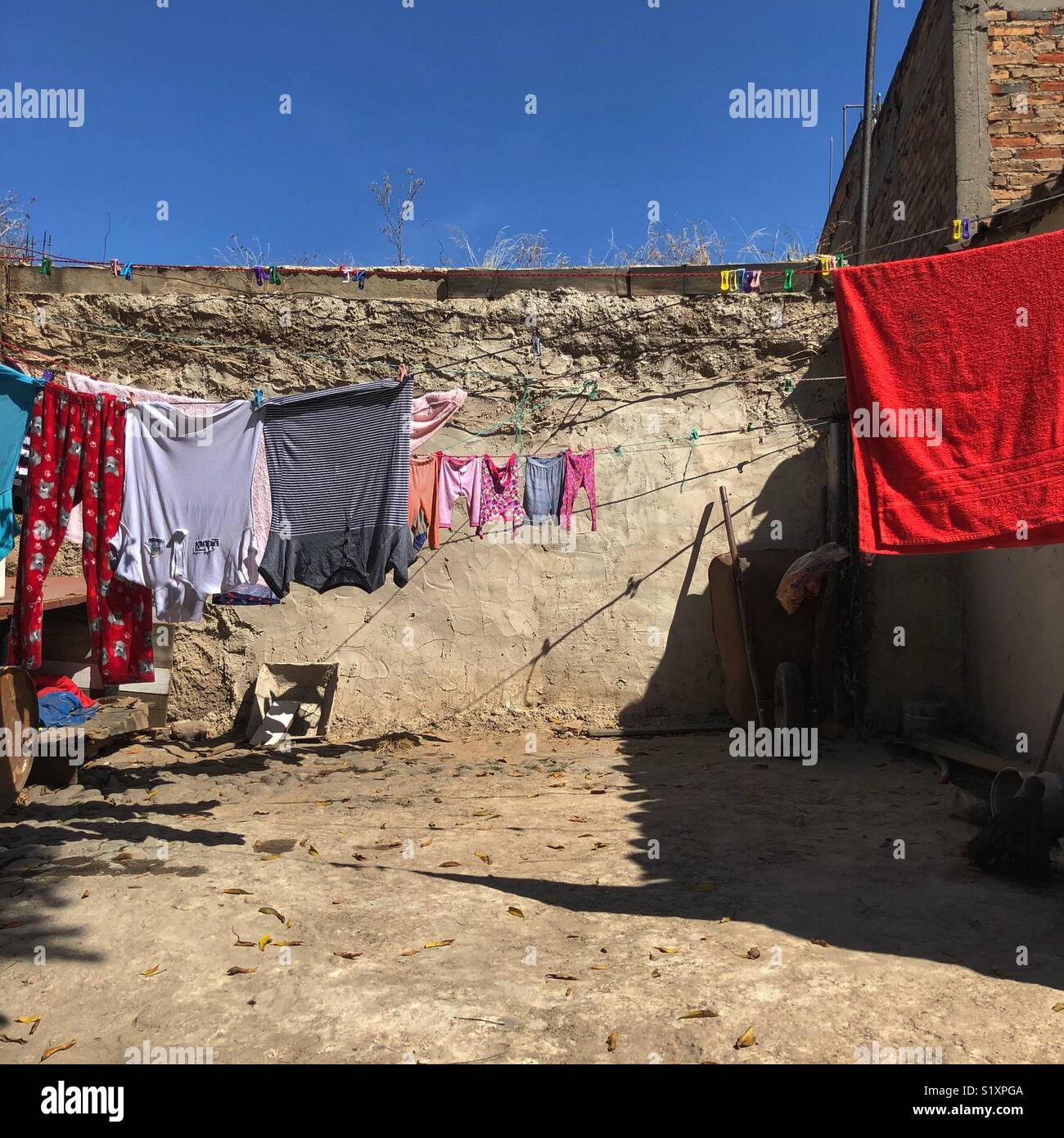 Clothesline laundry mexico hi-res stock photography and images - Alamy