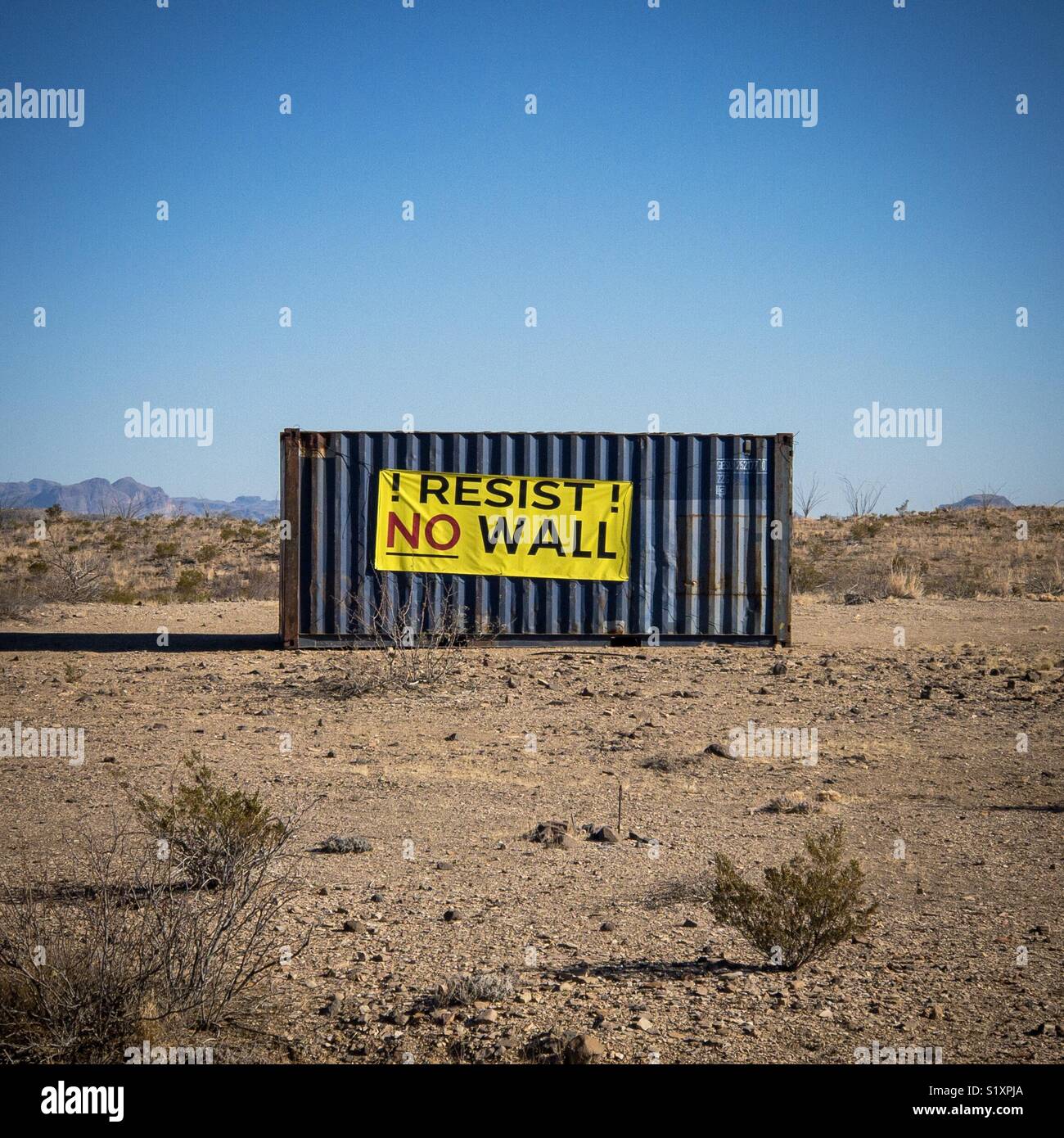 No Wall sign in Terlingua, Texas Stock Photo - Alamy