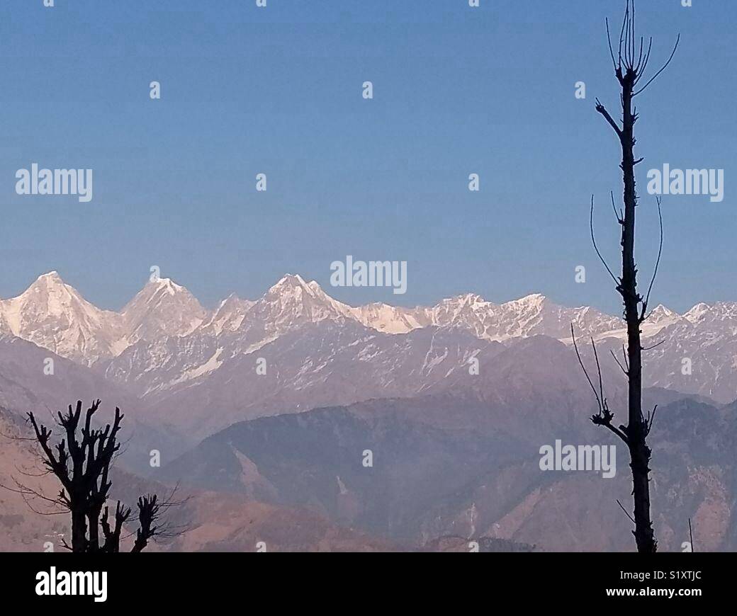 Munsiyari uttarakhand hi-res stock photography and images - Alamy