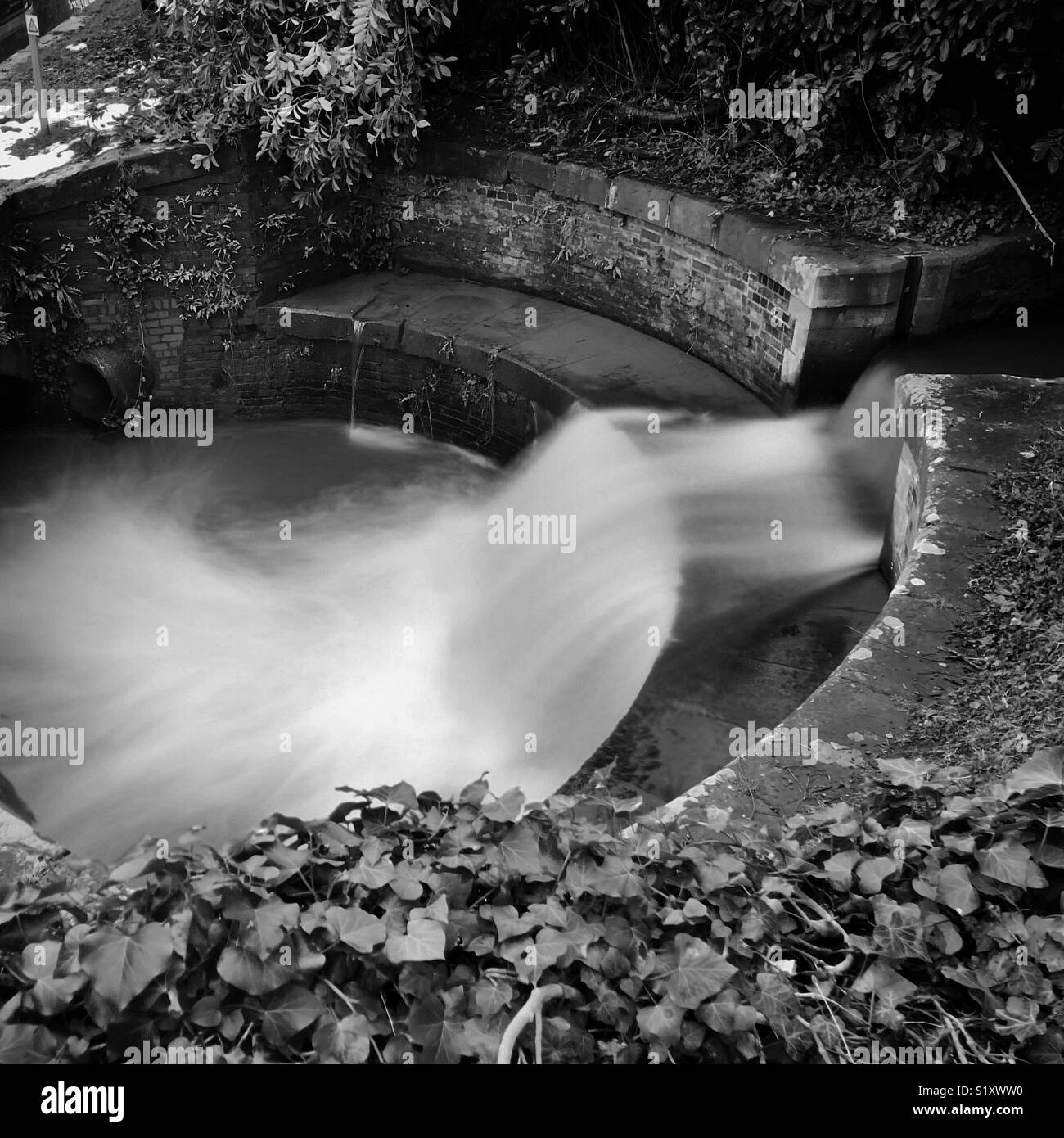 Waterfall blurry hi-res stock photography and images - Alamy
