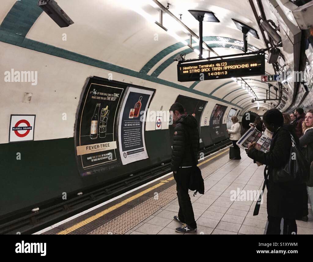 Russel square tube station hi-res stock photography and images - Alamy