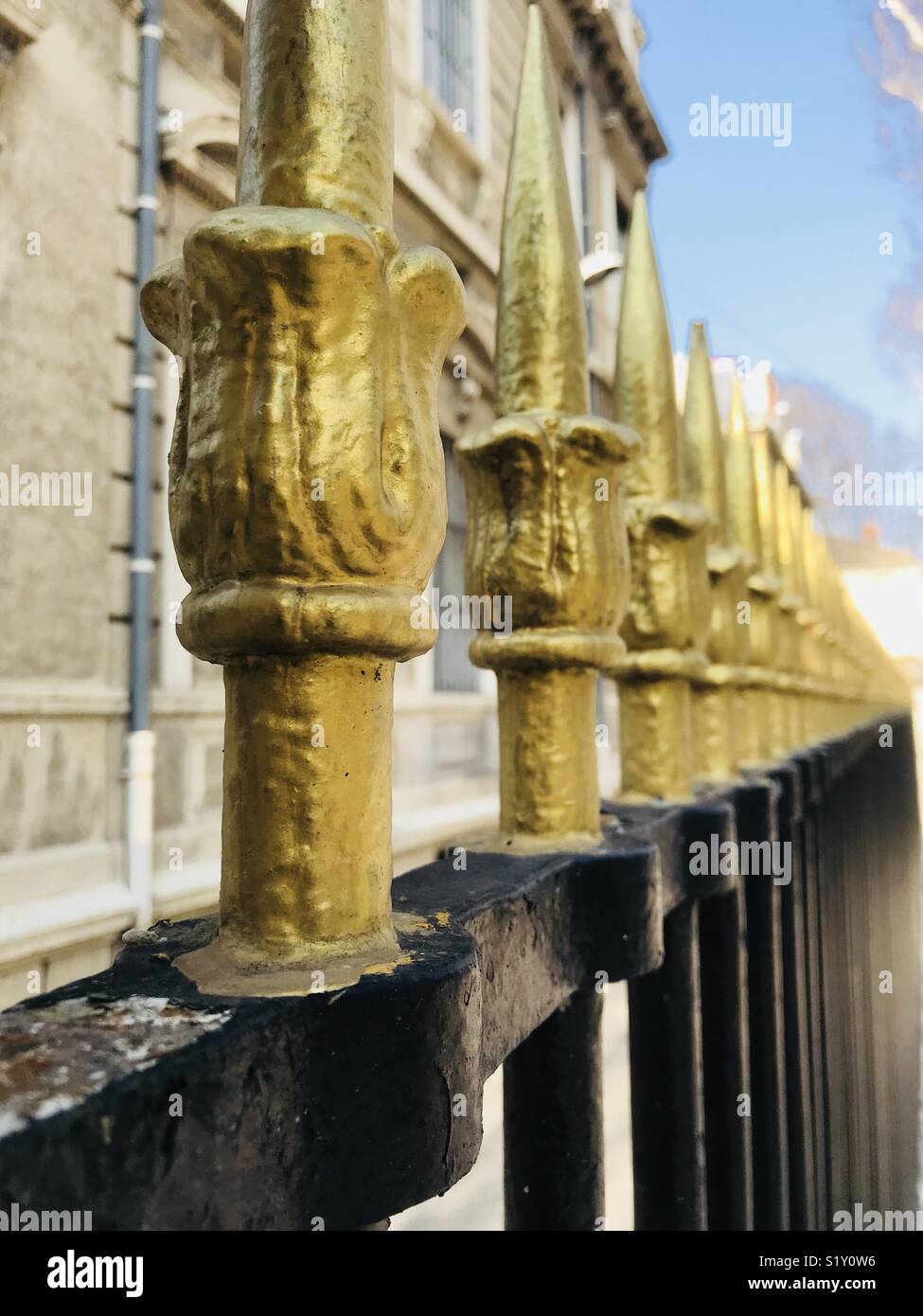 Gold Arrows High Resolution Stock Photography and Images - Alamy