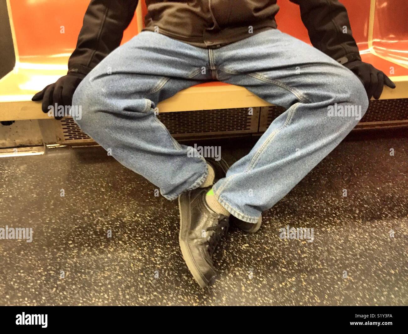 Adult male hogging seats on New York City subway by manspreading, USA ...