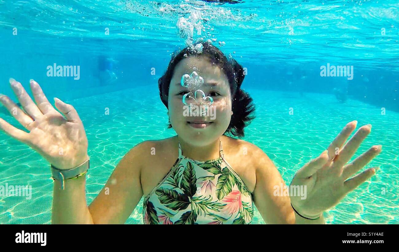 Underwater activities hi-res stock photography and images - Alamy