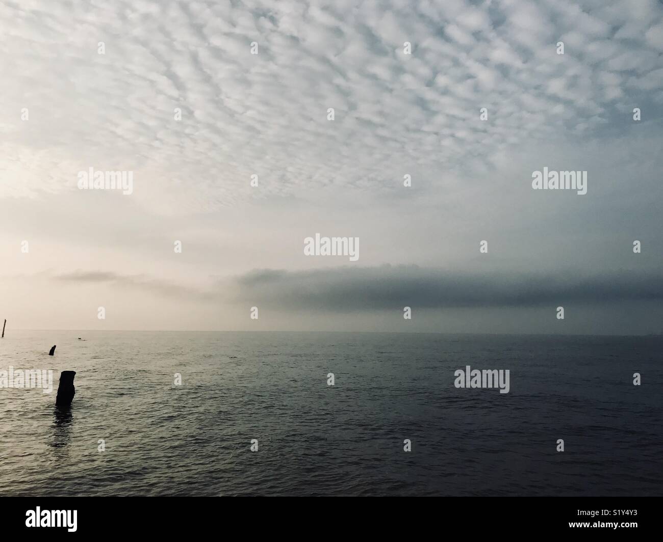 Empty sea view hi-res stock photography and images - Alamy