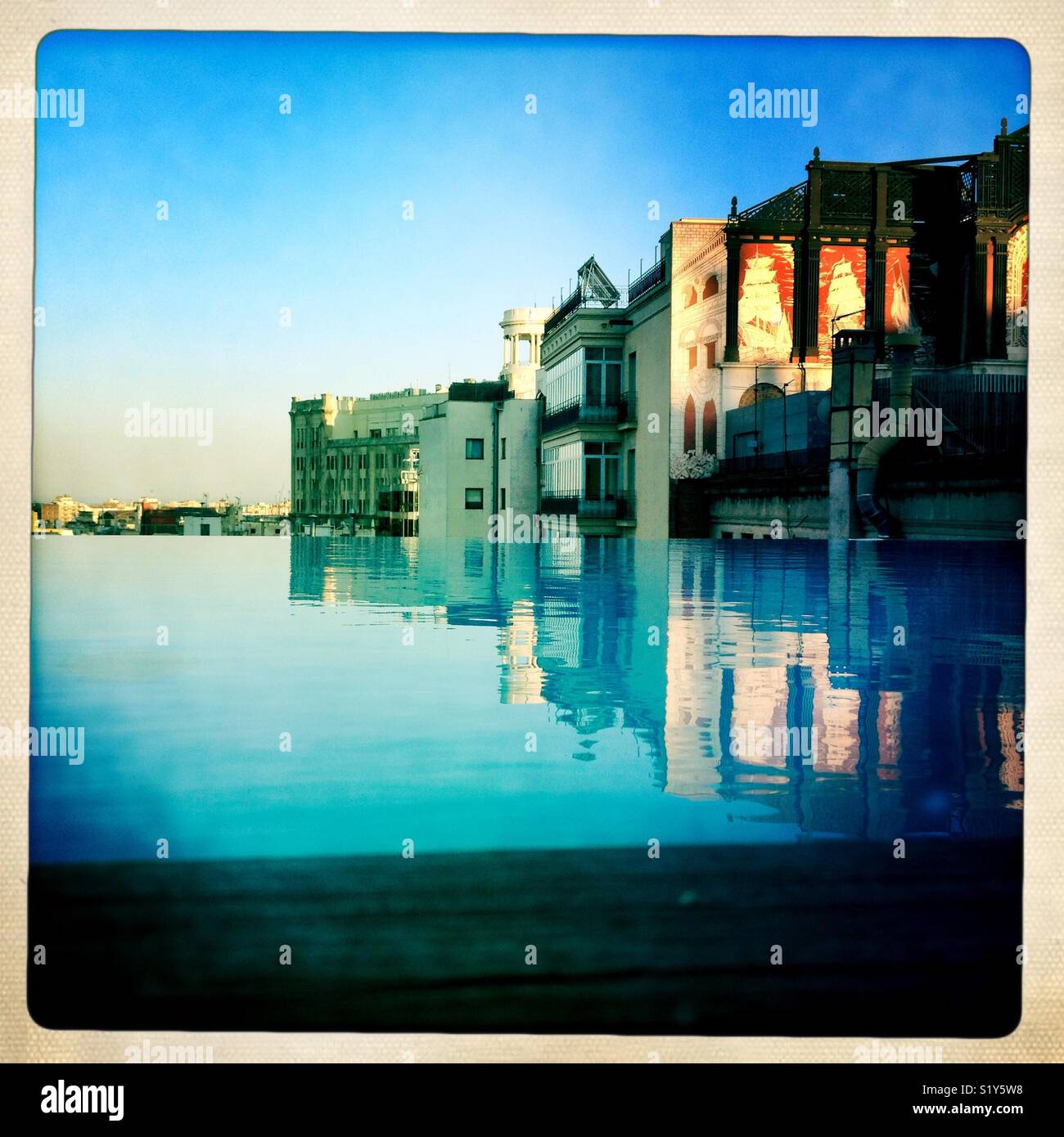 Rooftop Pool Stock Photos & Rooftop Pool Stock Images - Alamy