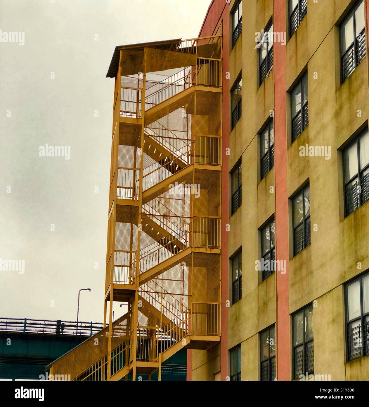 Building architecture stairs hi-res stock photography and images - Alamy