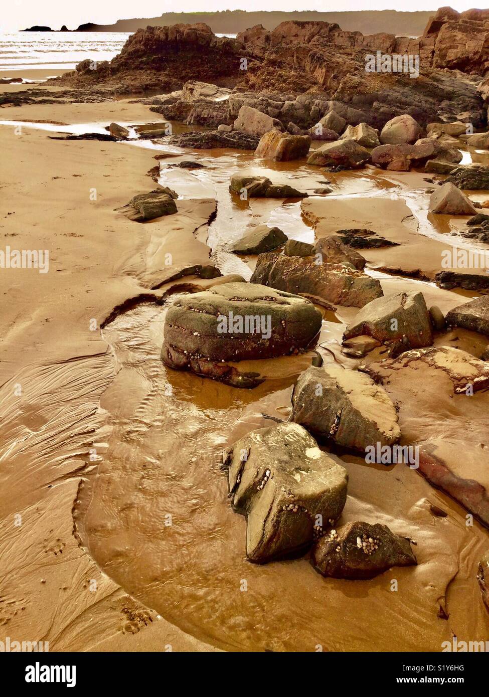 Wisemans bridge beach hi-res stock photography and images - Alamy