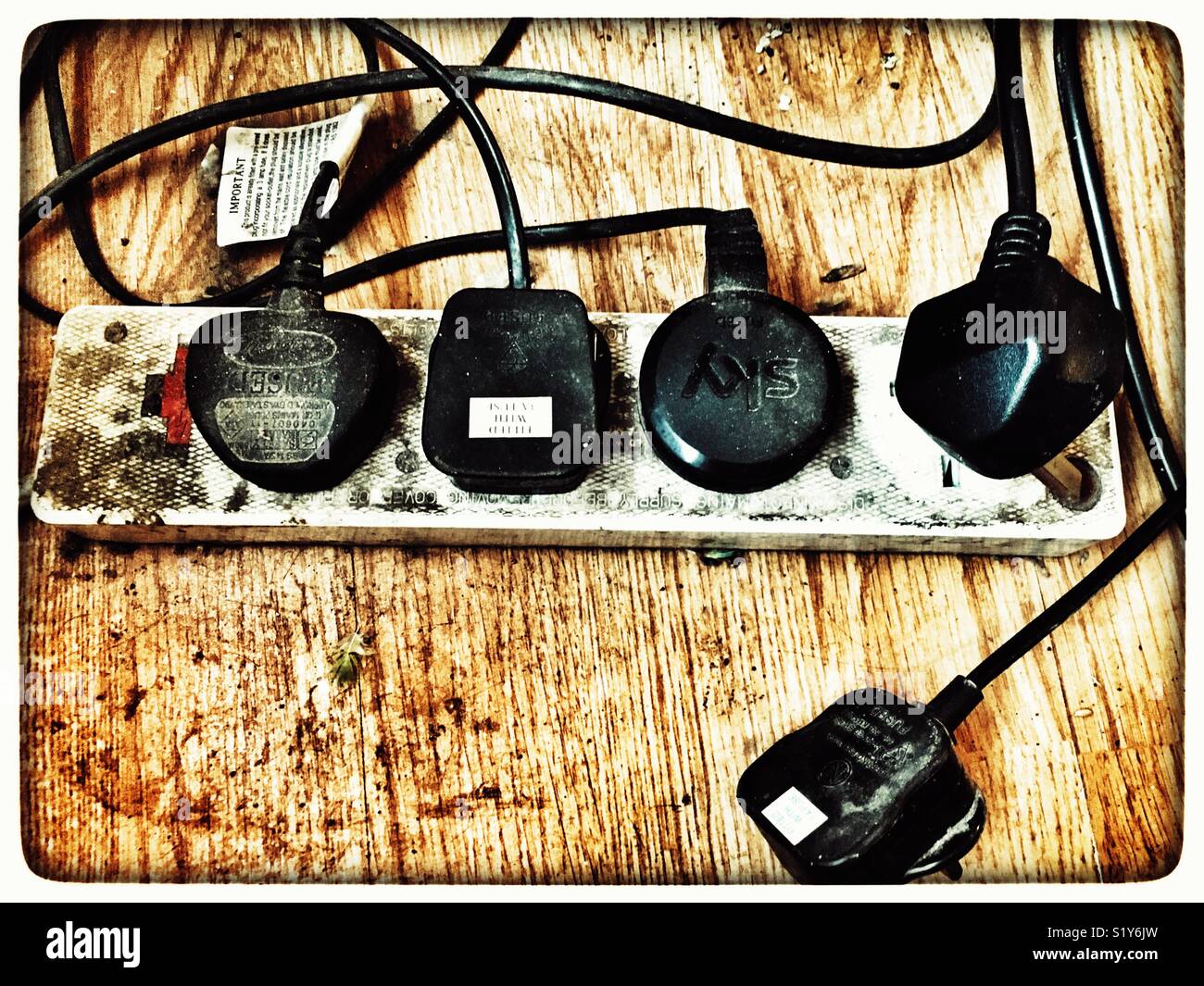 British electrical plugs hi-res stock photography and images - Alamy
