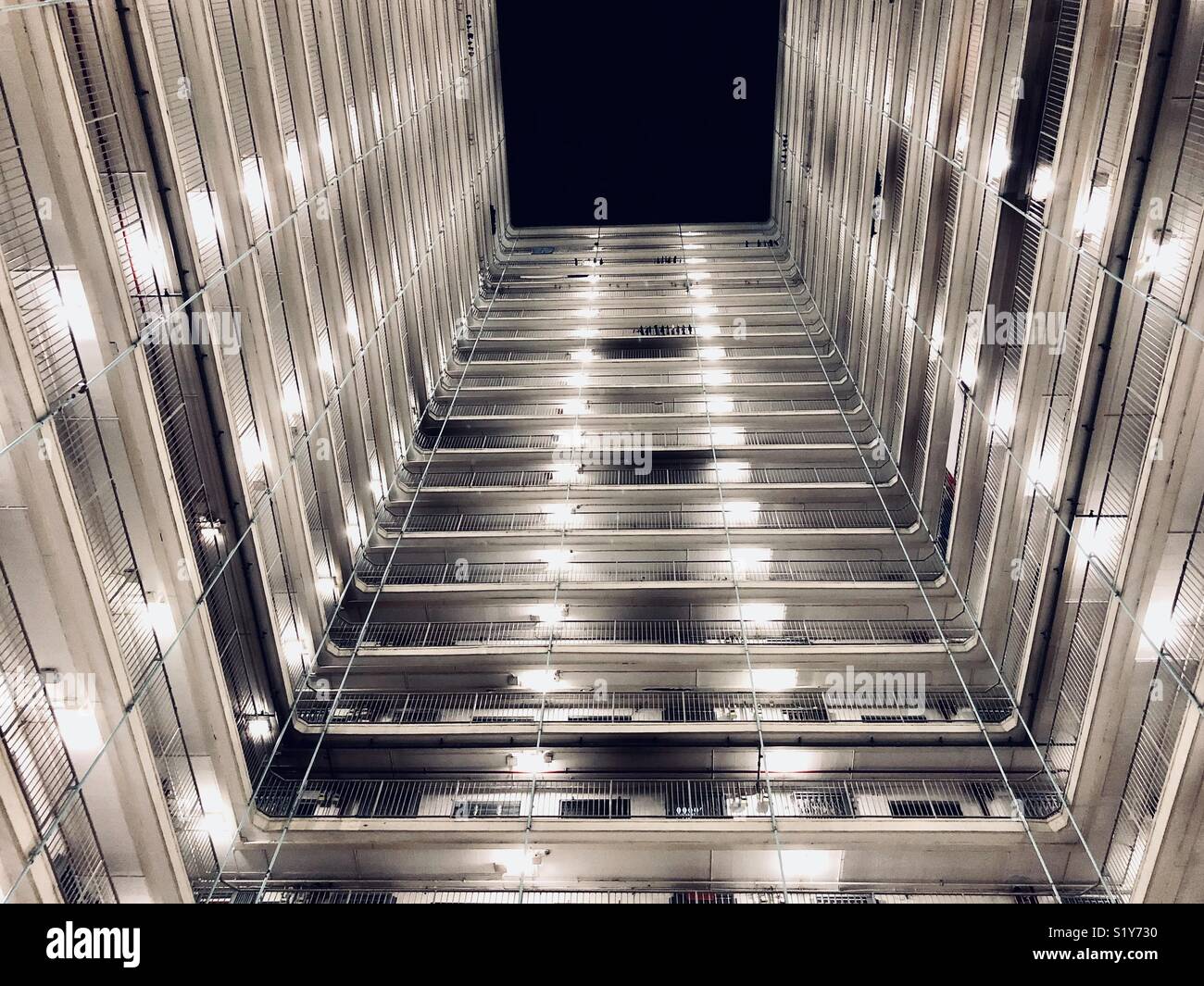 King kong building hi-res stock photography and images - Alamy