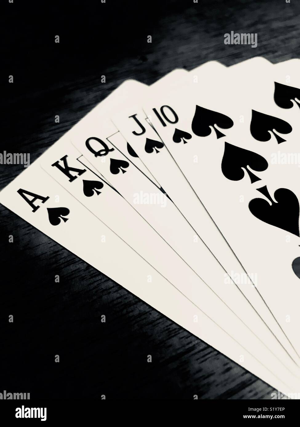 Hand of cards hi-res stock photography and images - Alamy