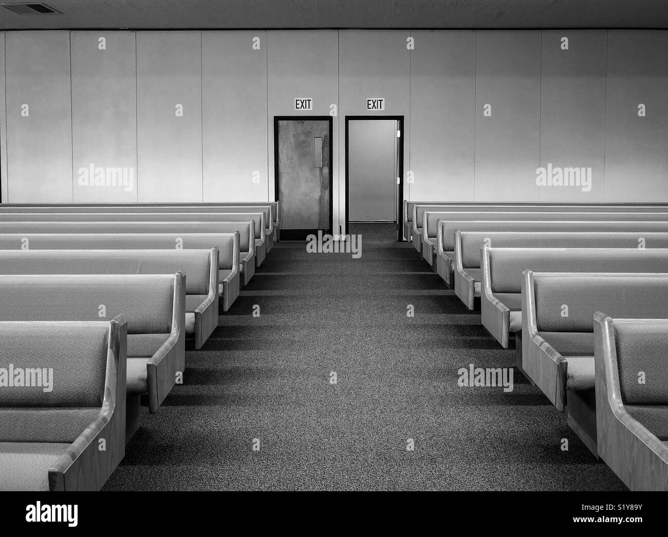Exit doors hi-res stock photography and images - Alamy