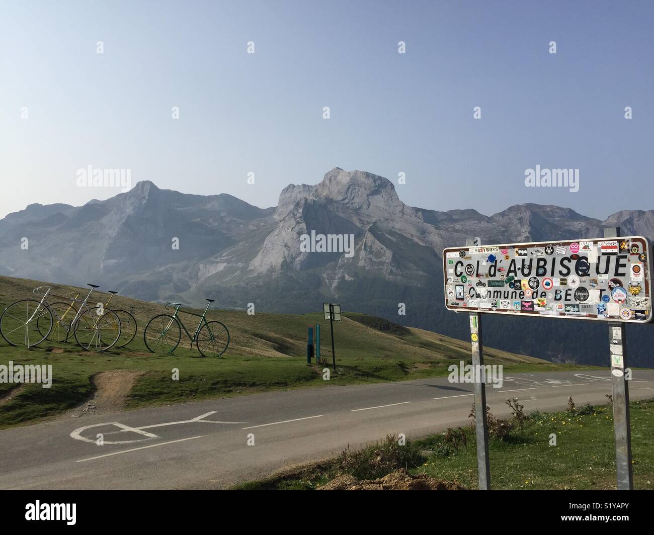 Daubisque hi-res stock photography and images - Alamy