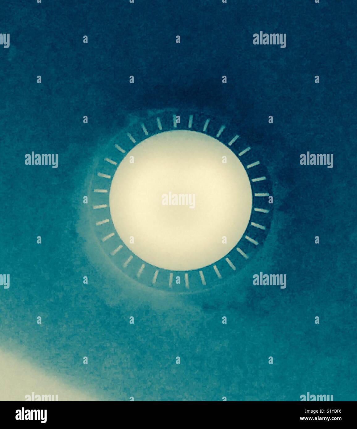 Sunray lamp hi-res stock photography and images - Alamy