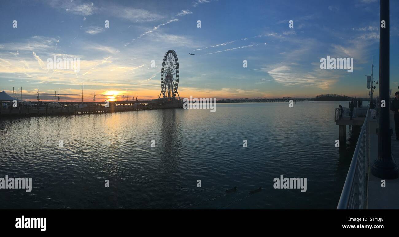 National harbor must see hi-res stock photography and images - Alamy