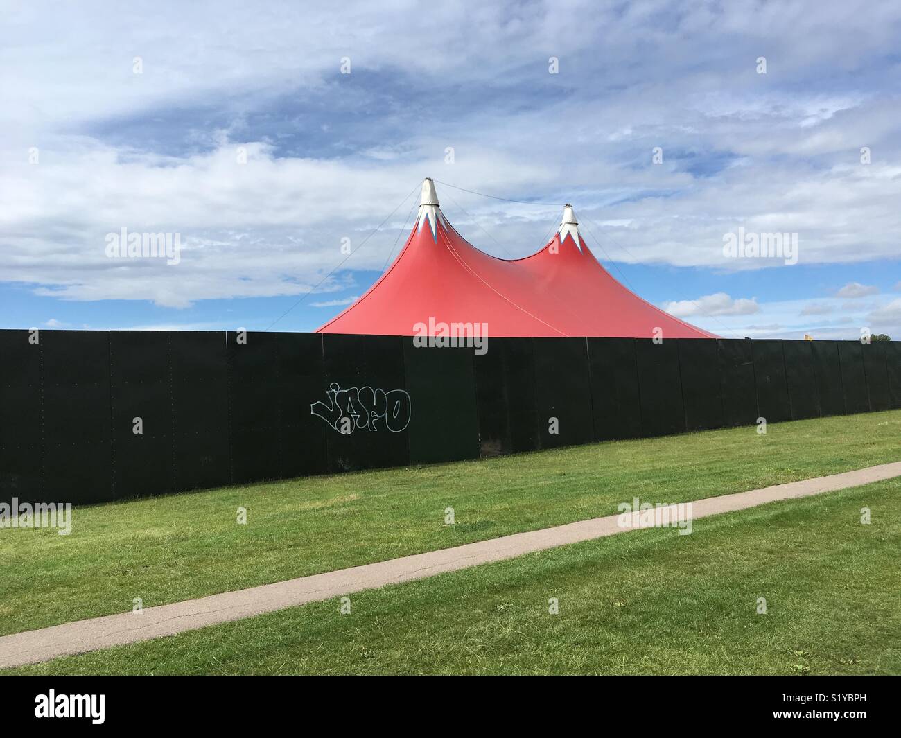 Circus big top hi-res stock photography and images - Alamy