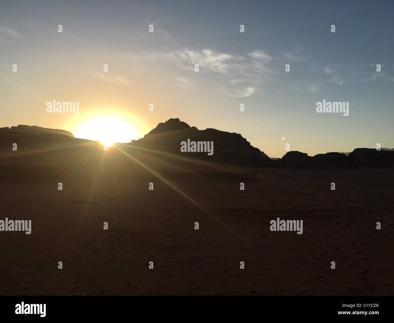 Raise of the sun hi-res stock photography and images - Alamy