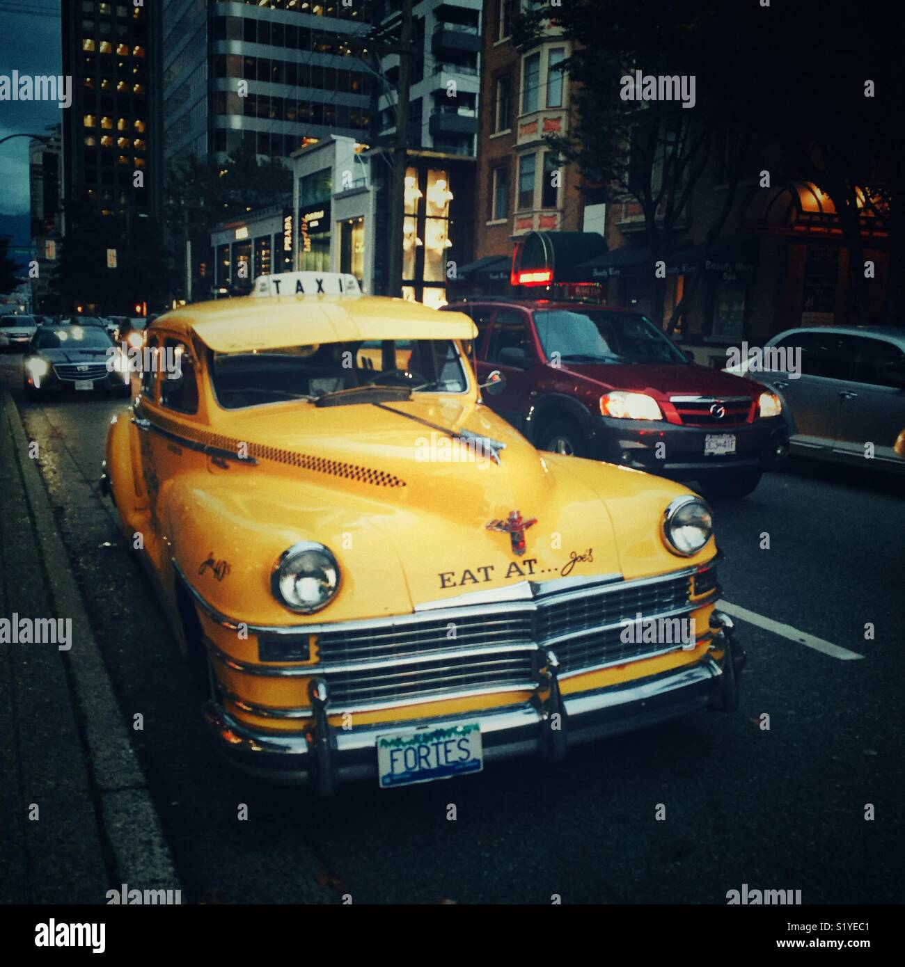 Vintage taxi cab hi-res stock photography and images - Alamy