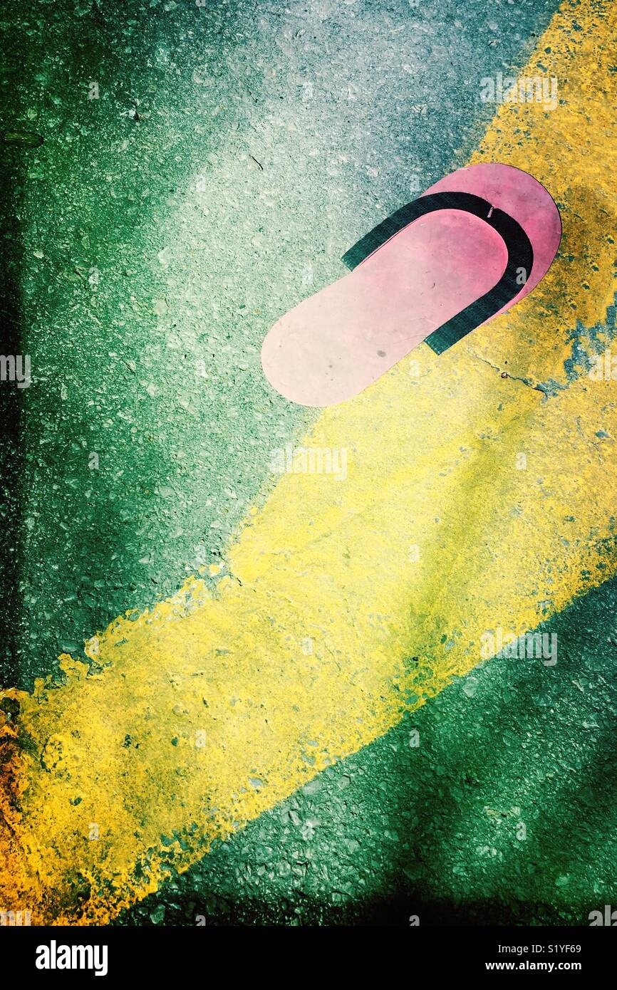 Flip flop hi-res stock photography and images - Alamy