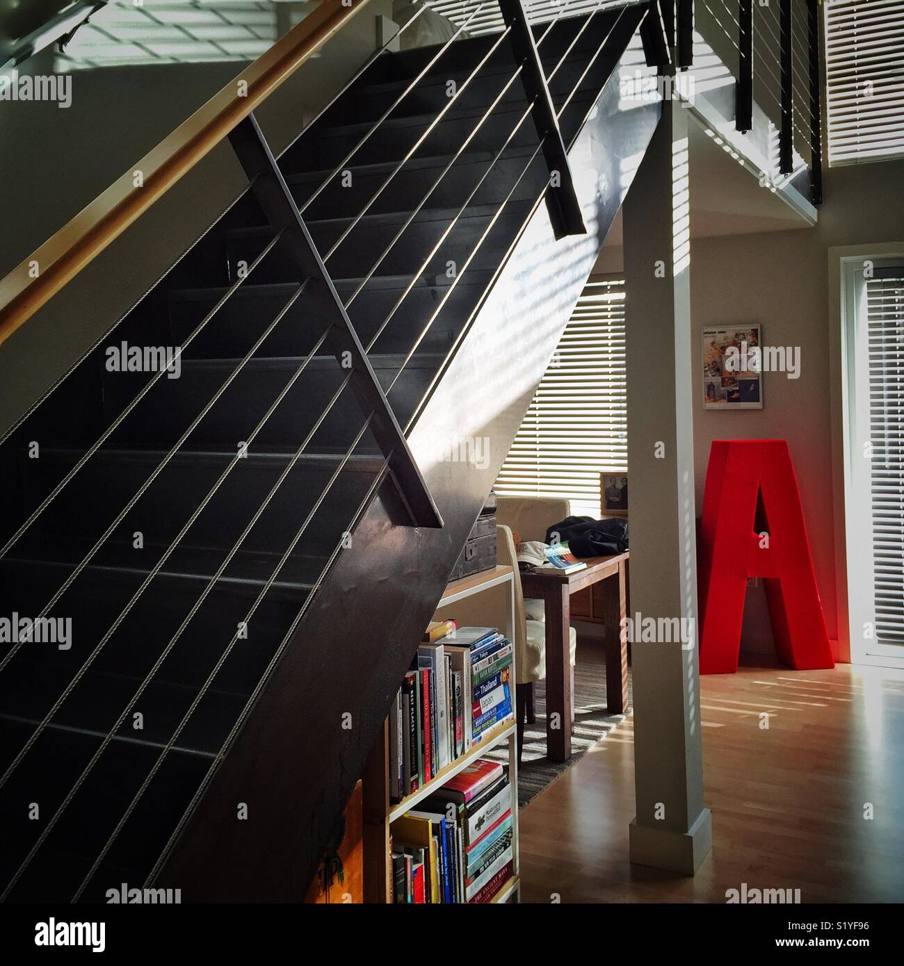 Metal staircase modern hi-res stock photography and images - Alamy