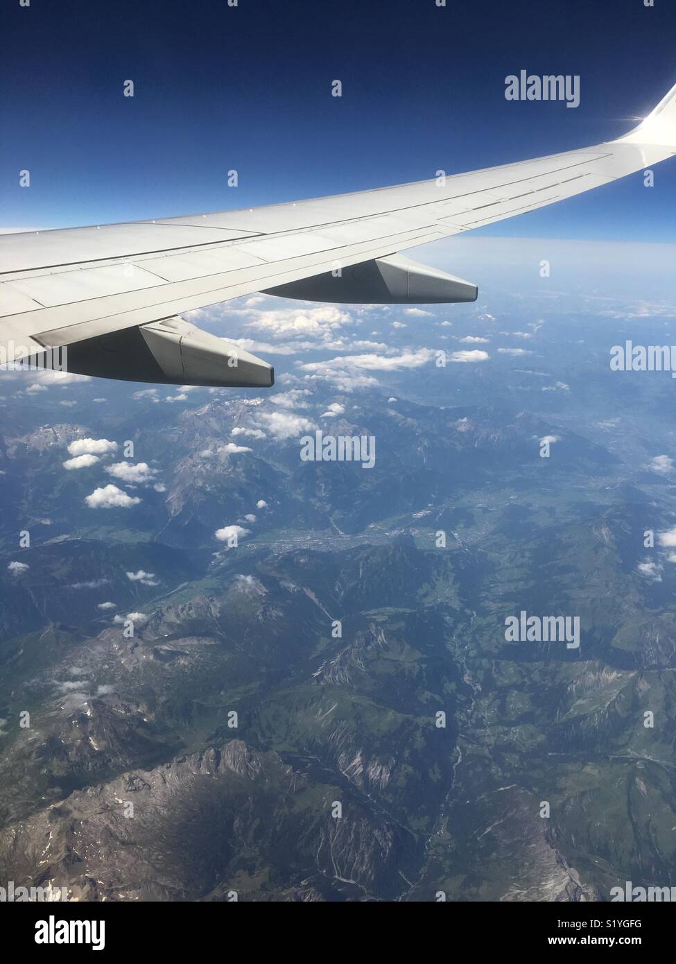 Flying adventure plane wing sky hi-res stock photography and images - Alamy