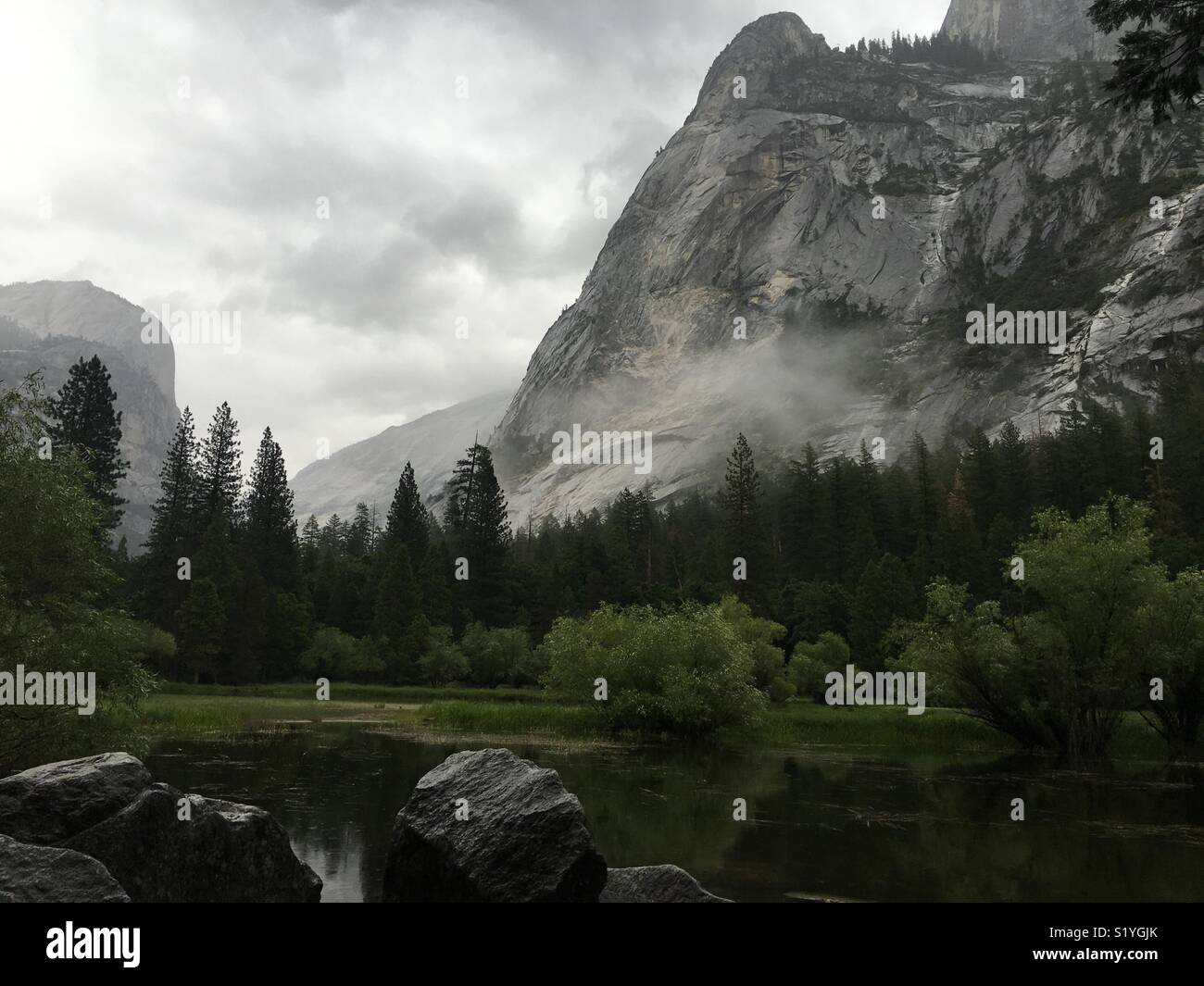 Mirror lake Yosemite National Park USA Stock Photo - Alamy
