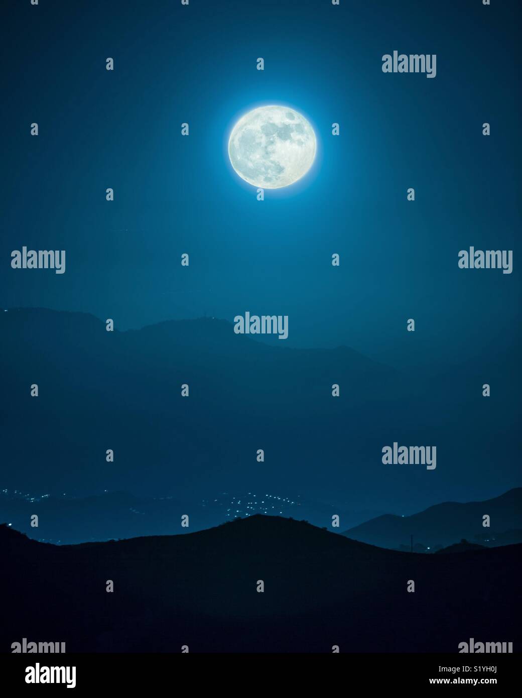 Once in a blue moon hi-res stock photography and images - Alamy