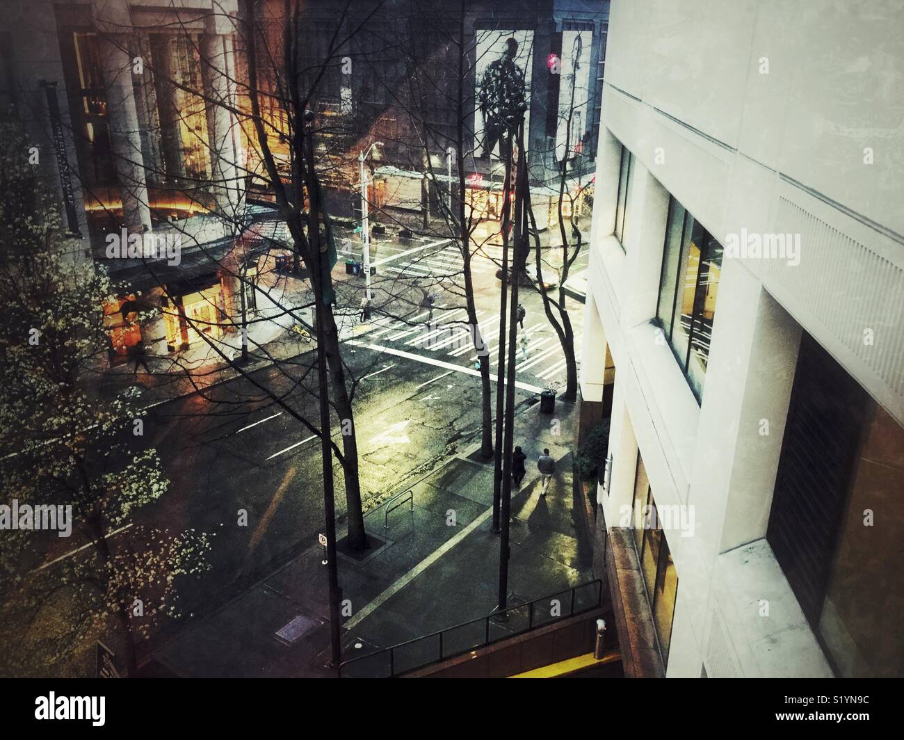 Downtown rainy day hi-res stock photography and images - Alamy