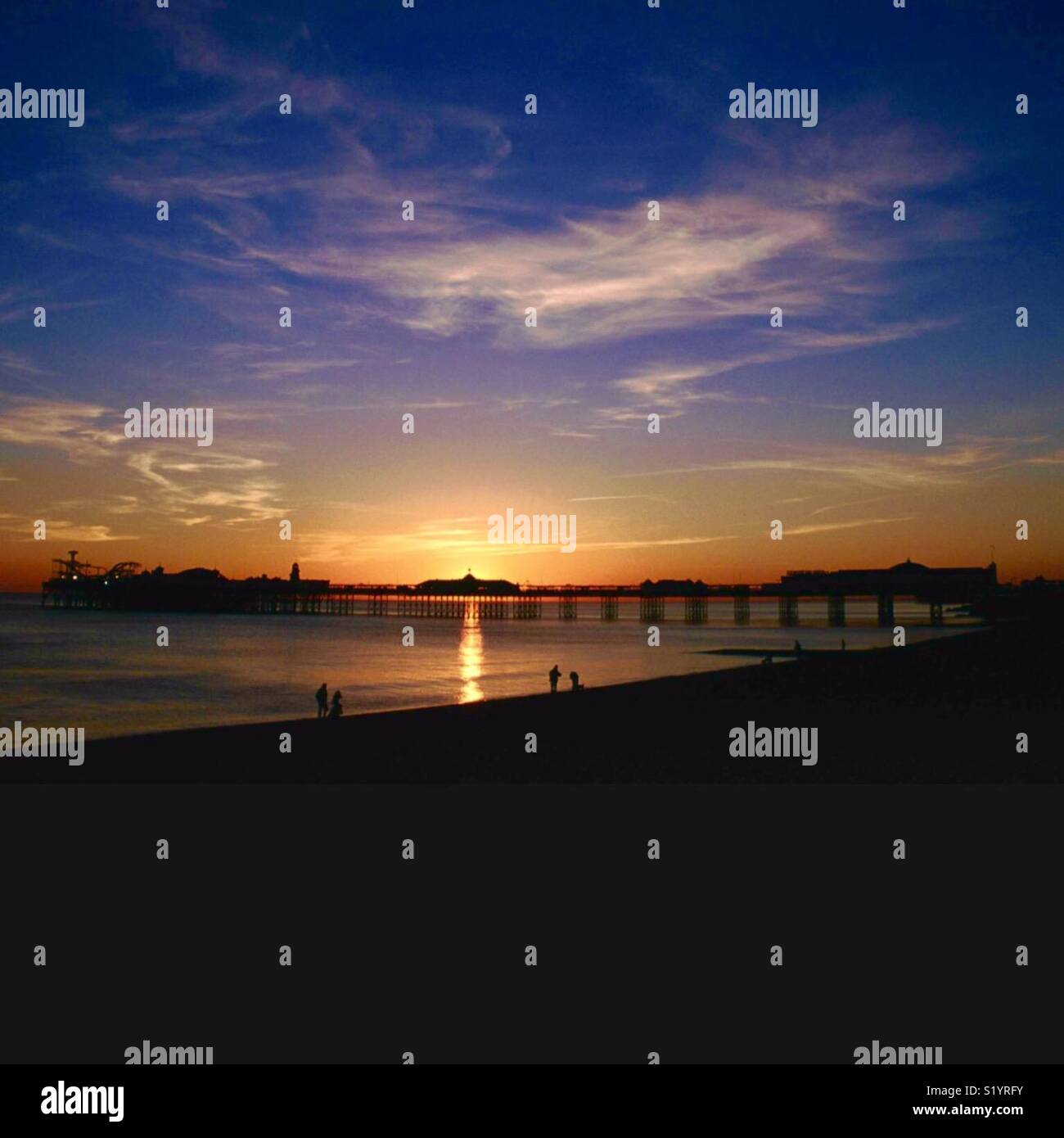 Brighton pier sunset hi-res stock photography and images - Alamy
