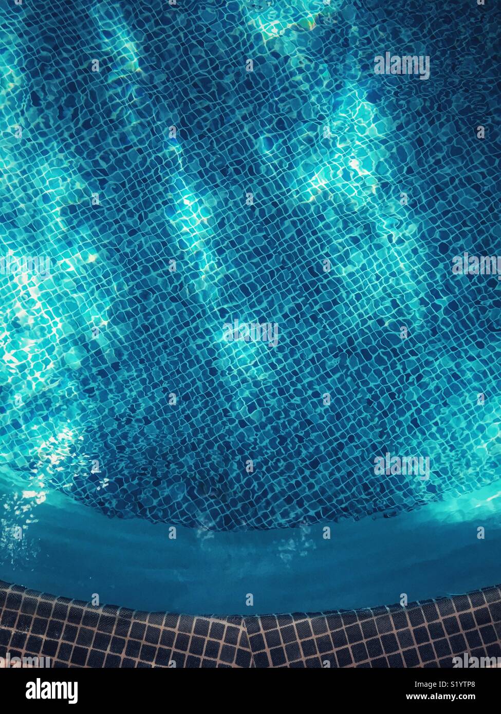 Pool tiles water texture hi-res stock photography and images - Alamy